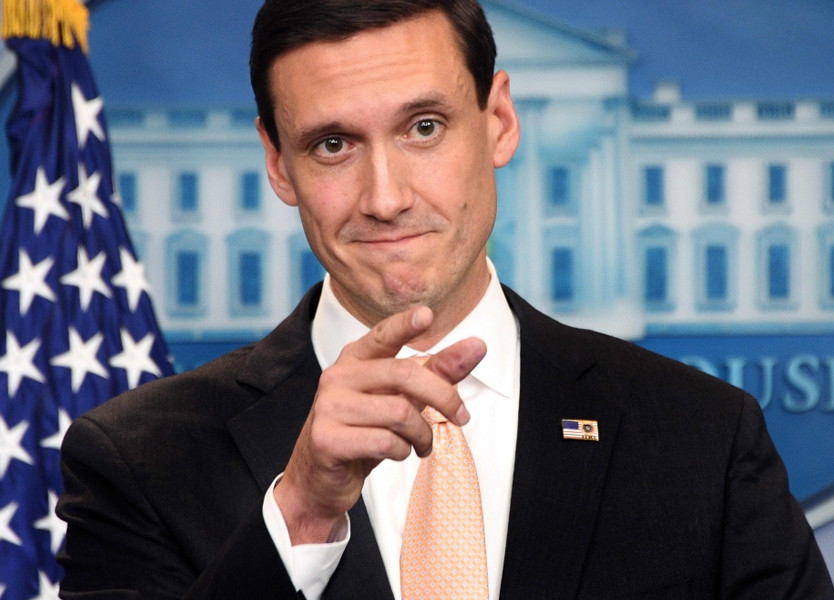 الجمهورية | استقالة مستشار ترامب للأمن الداخلي