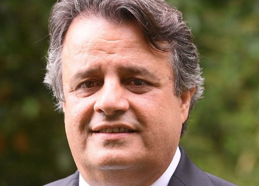 الجمهورية | عازار: هناك أزمة اقتصادية ولكنها لا تعني الانهيار