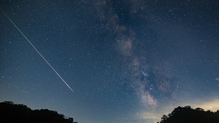 الجمهورية | حقيبة يد مصنوعة من "نيزك حقيقيّ" سقط على الأرض منذ 55 ألف عام!
