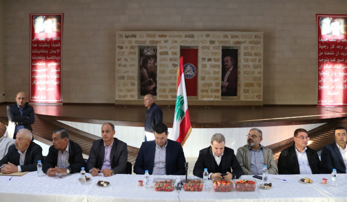 الجمهورية | وزير الزراعة: هذا الوطن لنا جميعا ولا نستطيع الا ان نكمل ...