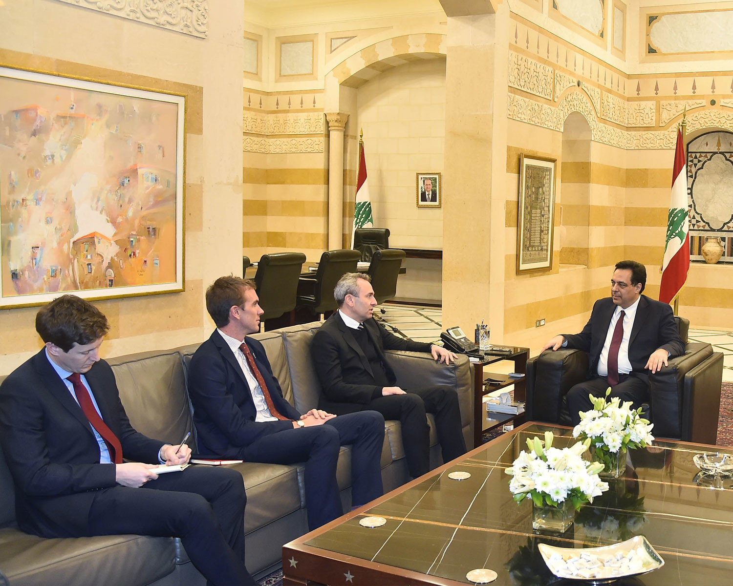 الجمهورية | هذا ما قصده دياب من خلال لقاءاته مع السفراء الأوروبيين